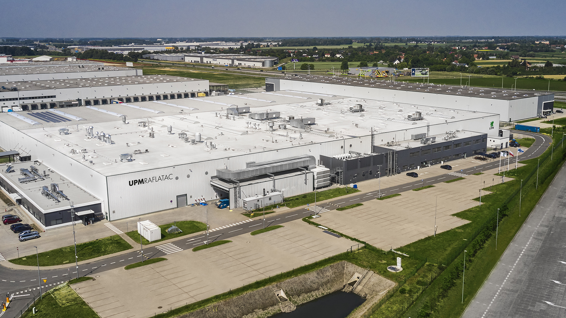 Nowa Wieś factory takes strides in sustainability | UPM Adhesive Materials
