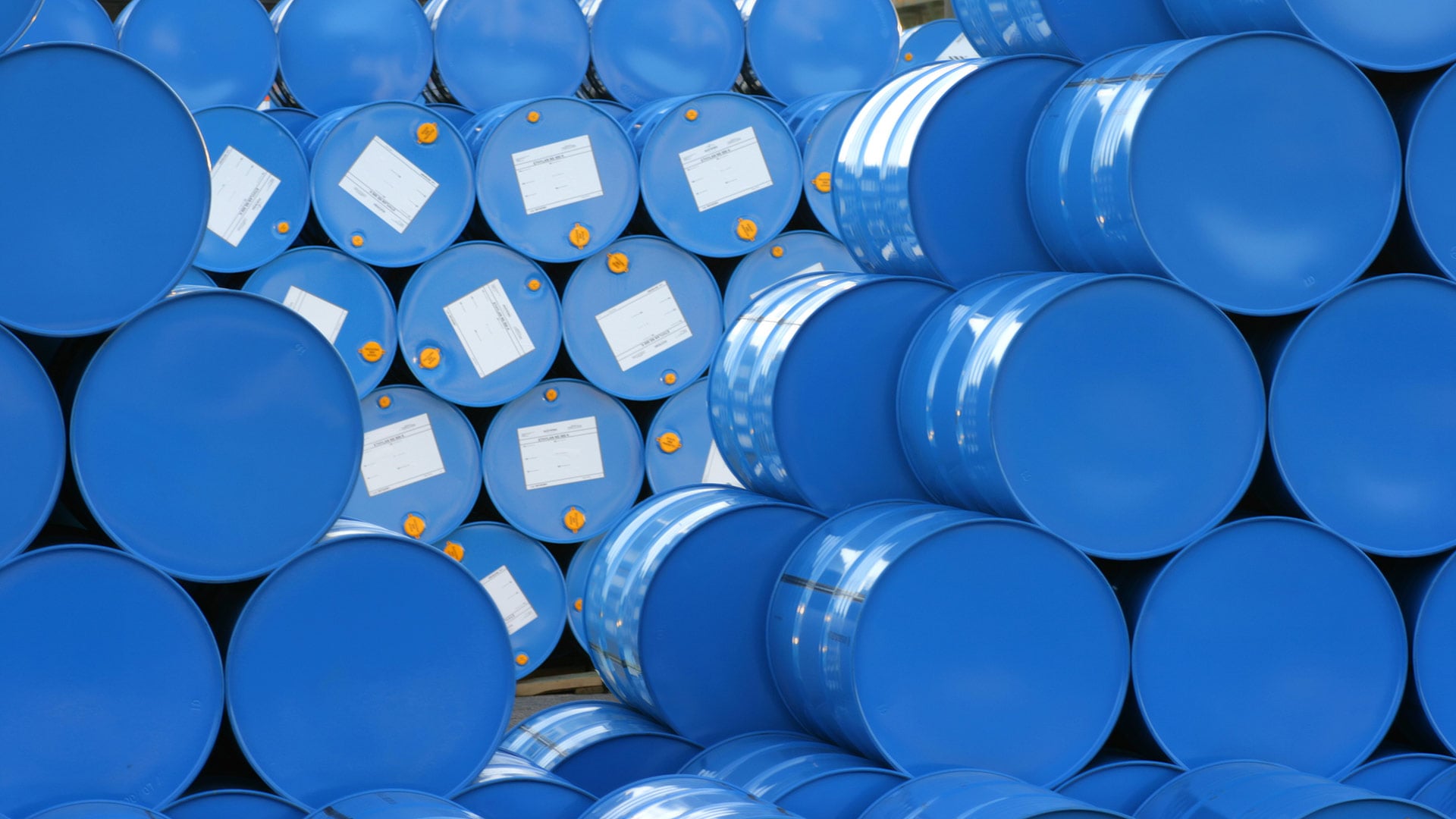 Etiquetado de productos químicos industriales | UPM Adhesive Materials