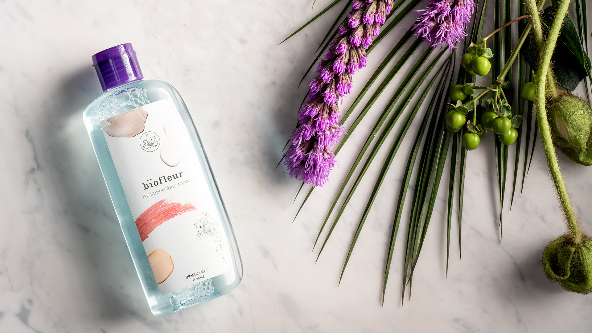 Cosmetic label selection guide | UPM Adhesive Materials